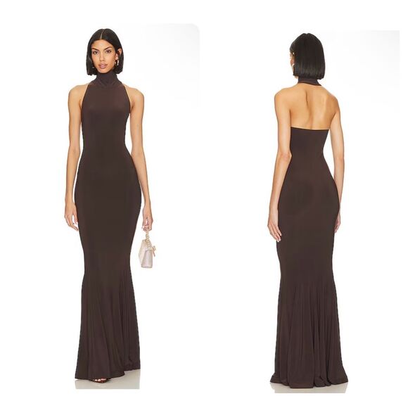 Norma Kamali | Dresses | Nwt Norma Kamali Halter Turtle Fishtail Gown In Chocolate Size S 95 ...